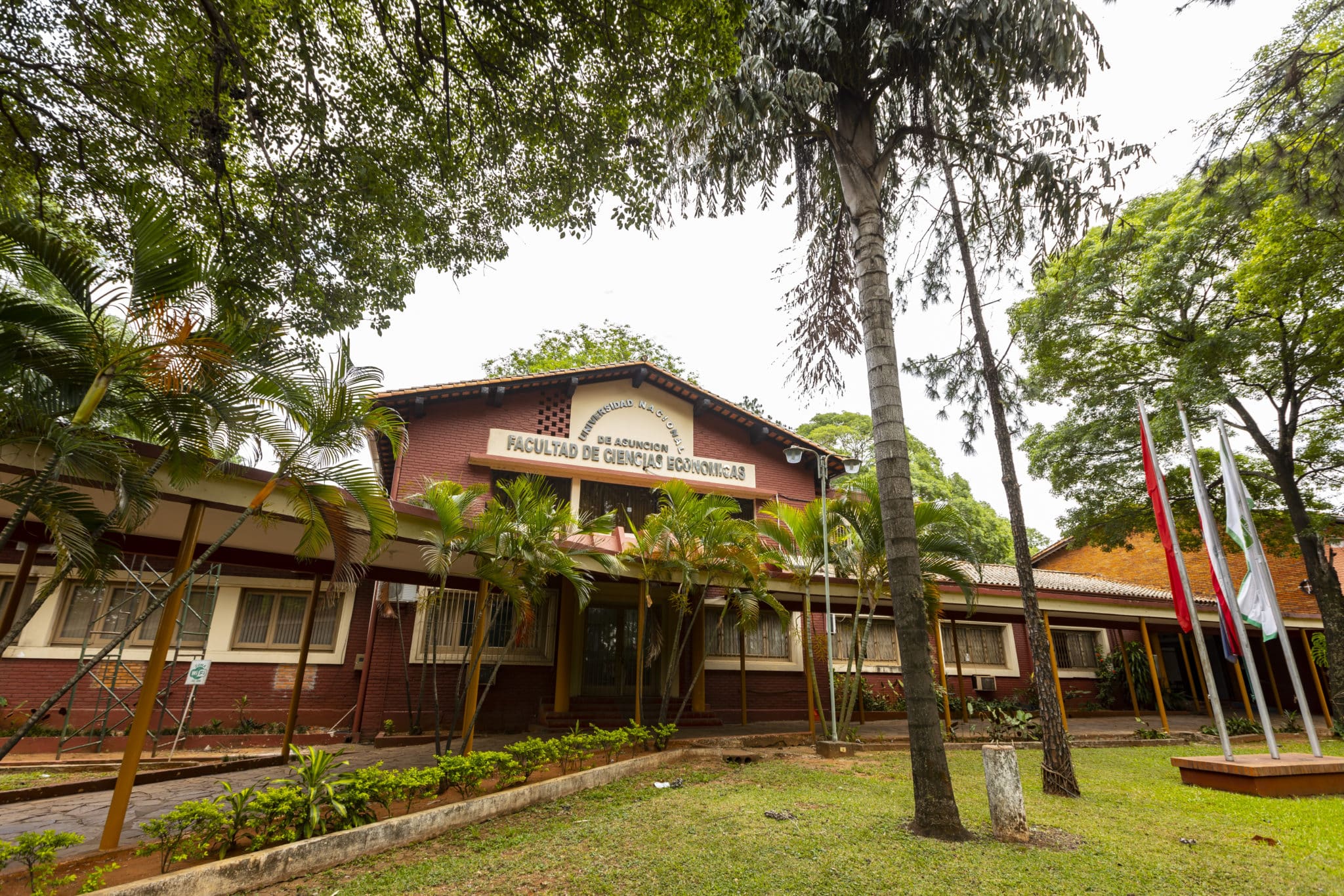 Unidades Académicas - Universidad Nacional de Asunción